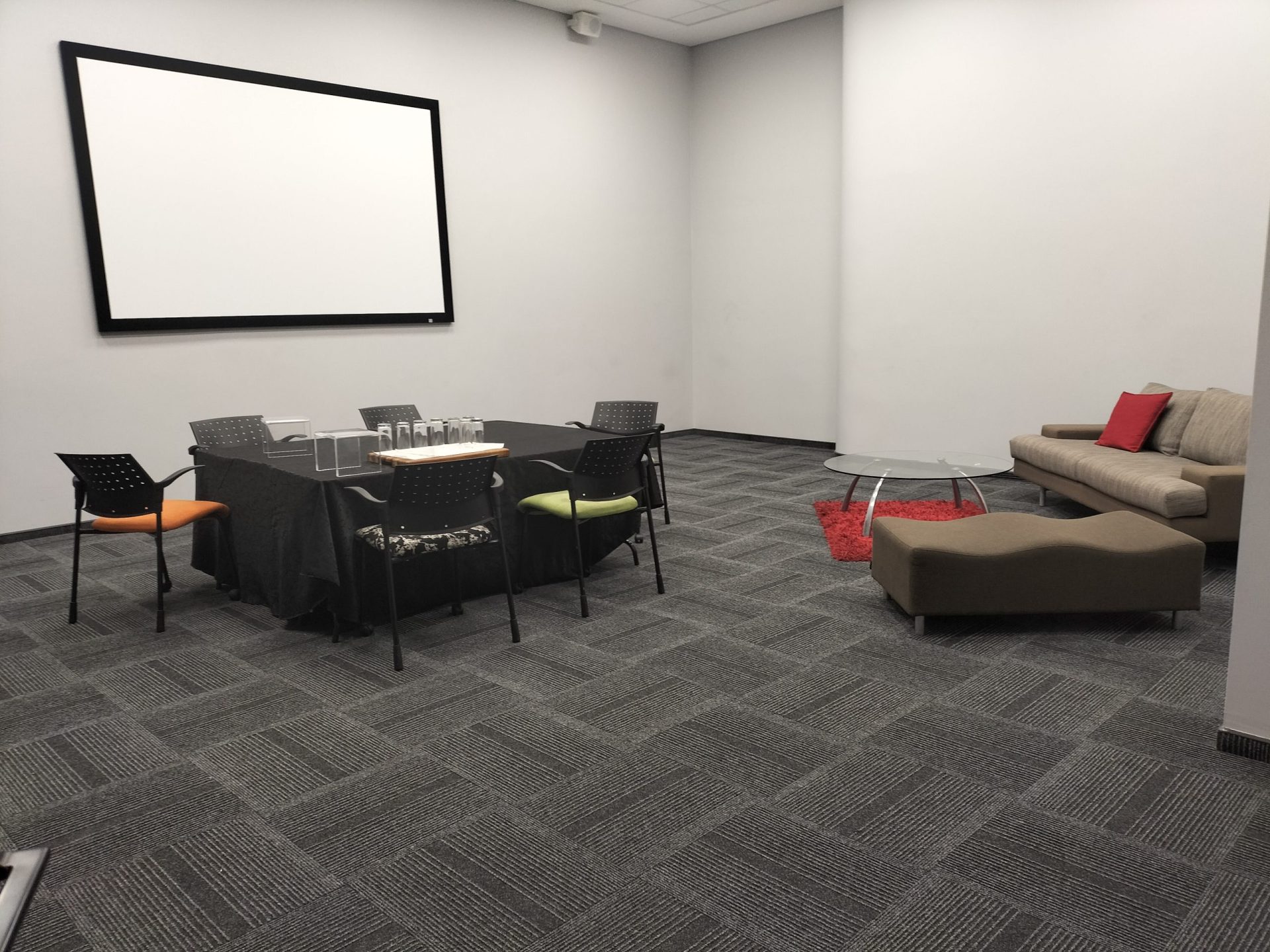 Pandora room: Focus Rooms